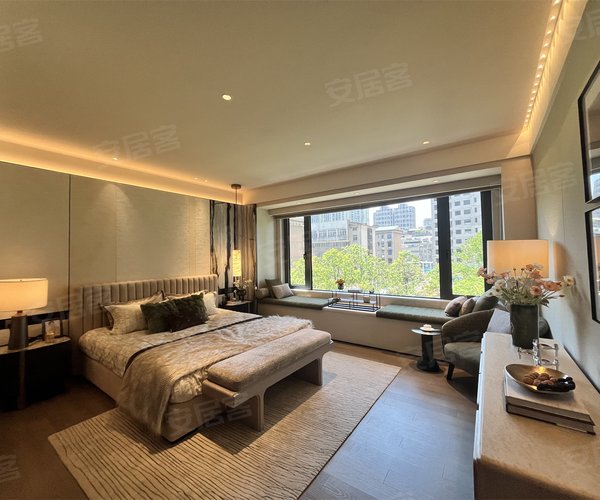 华发四季云玺225平臻玺，华发四季云玺4室2厅3卫1厨约225.00平米户型图，朝南朝向 - 长沙安居客