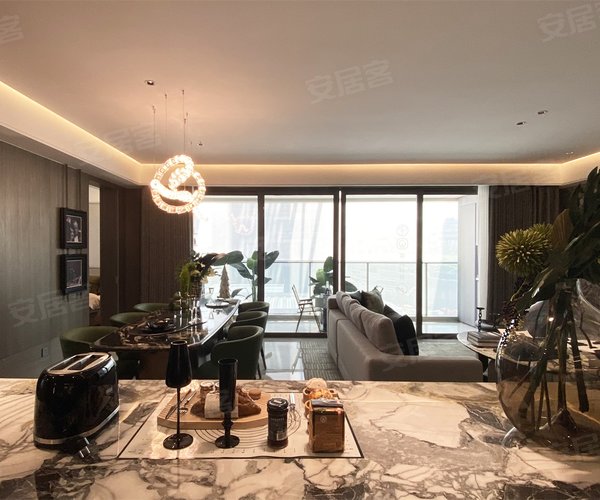 华润华发·翡云润府润岛199方户型，华润华发·翡云润府5室2厅3卫1厨约199.00平米户型图，朝南朝向 - 杭州安居客